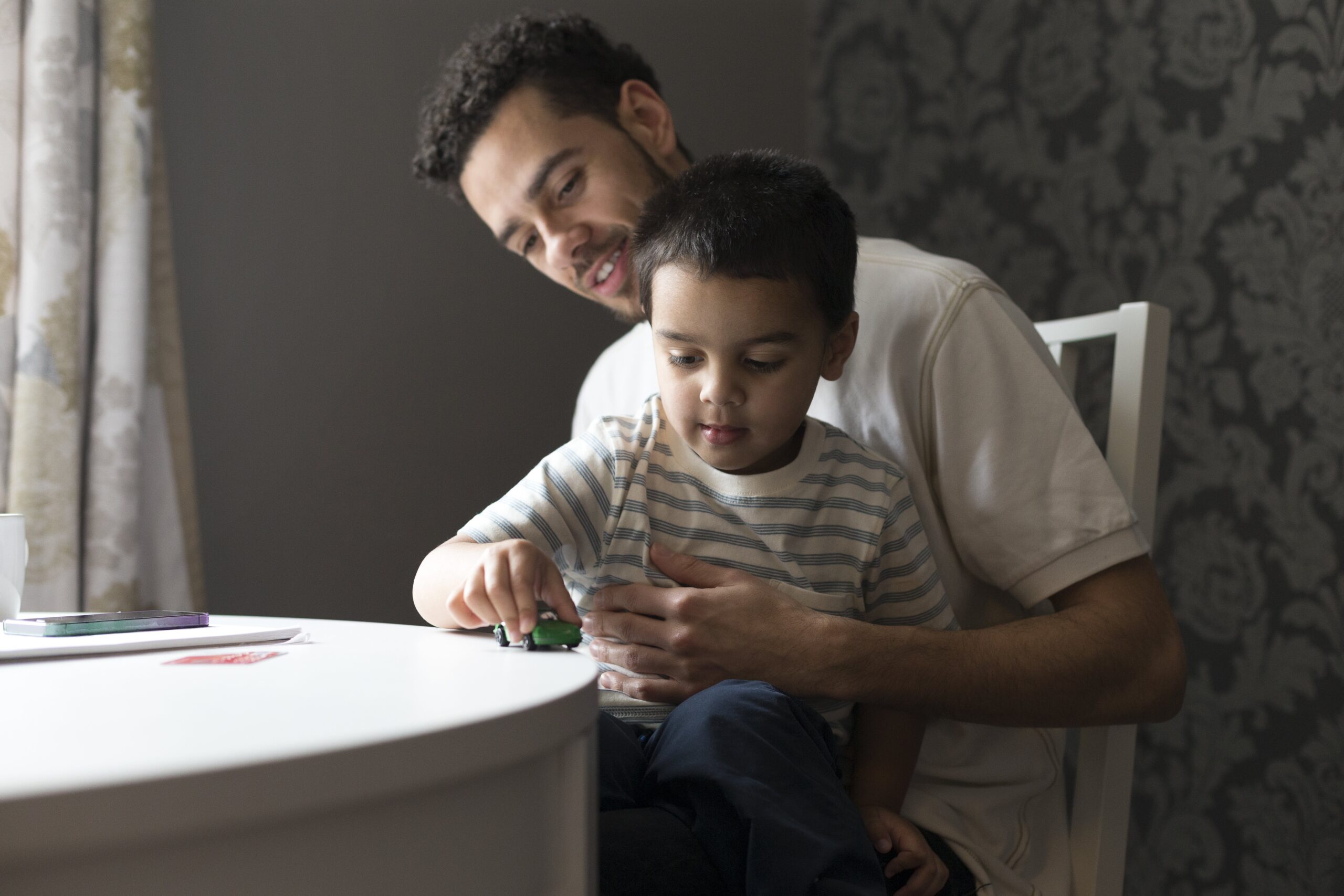 Fathers have crucial role in a child's mental health and need better ...